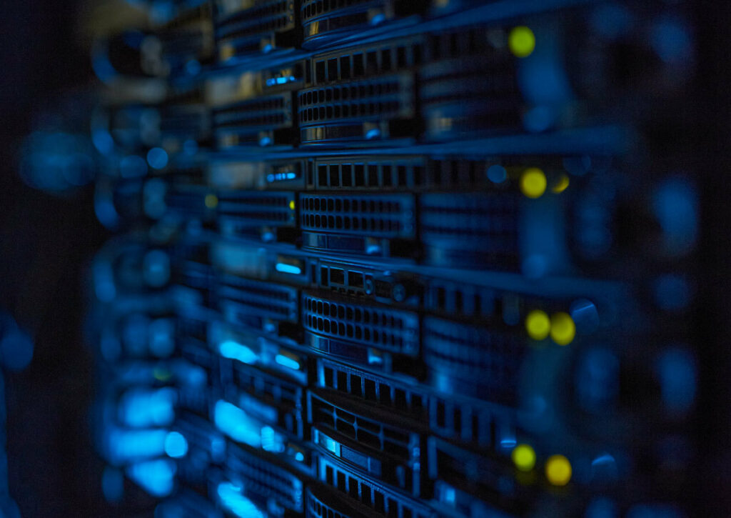 What is LoRaWAN Network Server and How to Choose One? | TEKTELIC