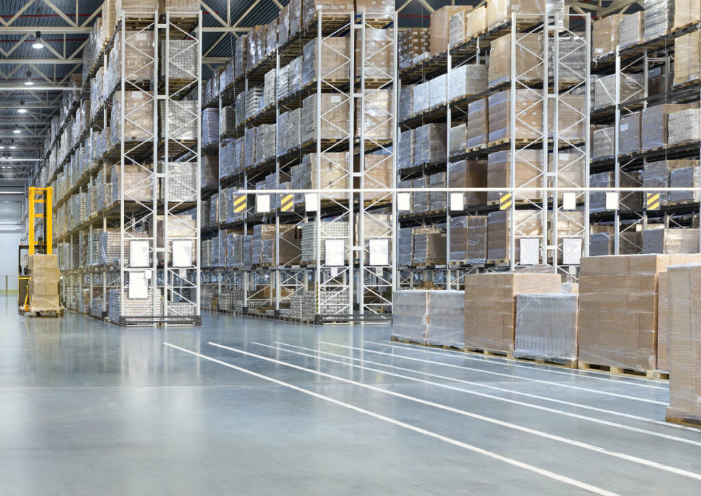 LoRaWAN Asset Tracking Explained with Cases | TEKTELIC